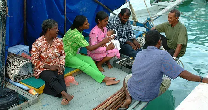 Stunning plunge in maternal deaths recorded in Maldives | UNFPA ...